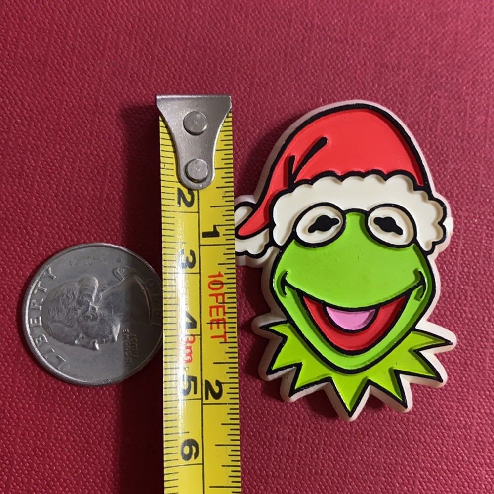 1979vintage Kermit Frog Pin - Gem